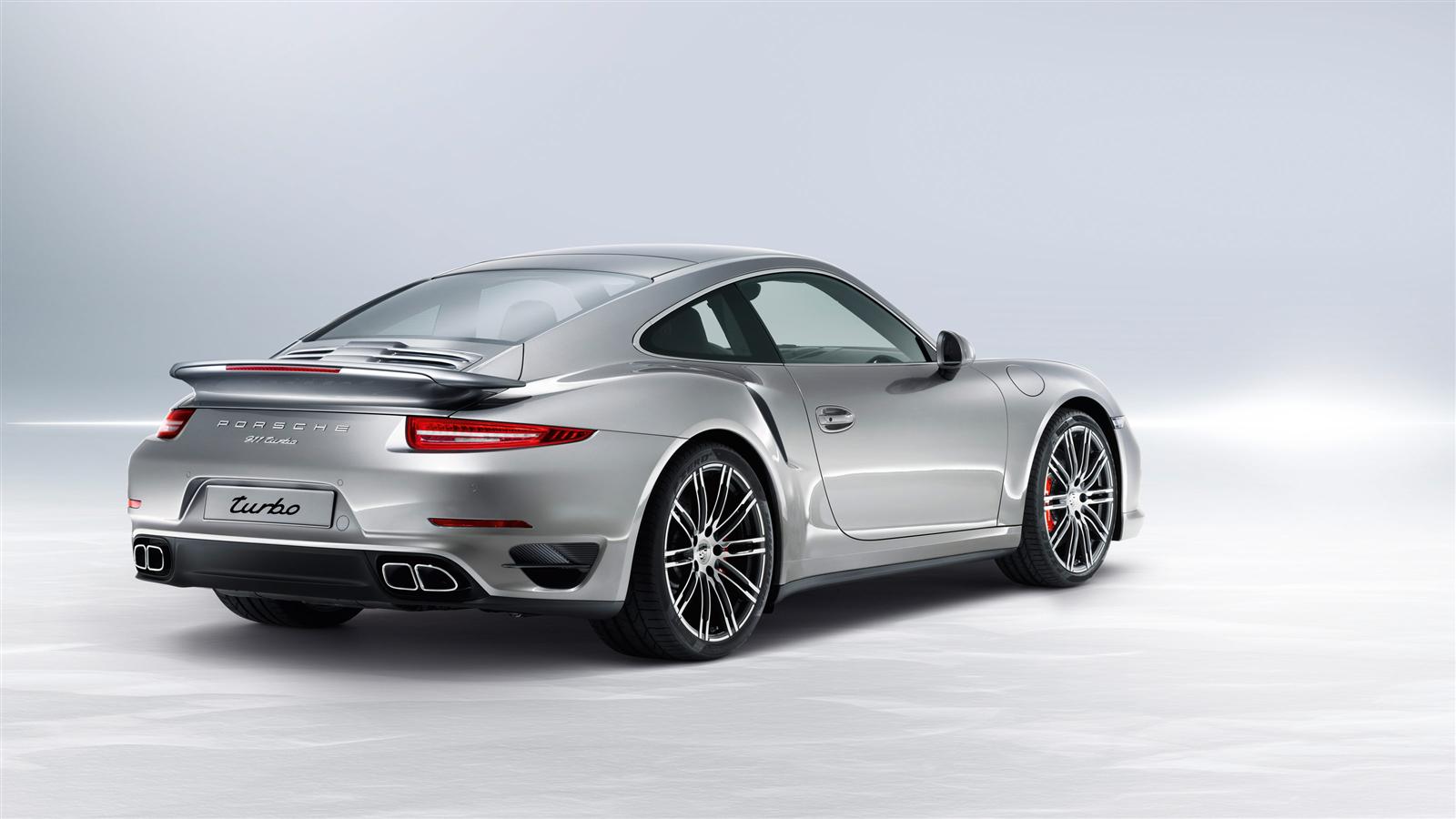 Discontinued Porsche 911 Turbo Features & Specs